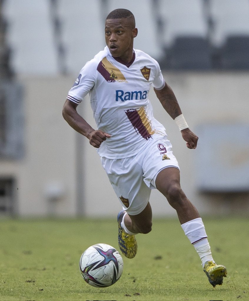 Kaizer Chiefs signed Ashley Du Preez from Stellenbosch FC – ThamiSoccer