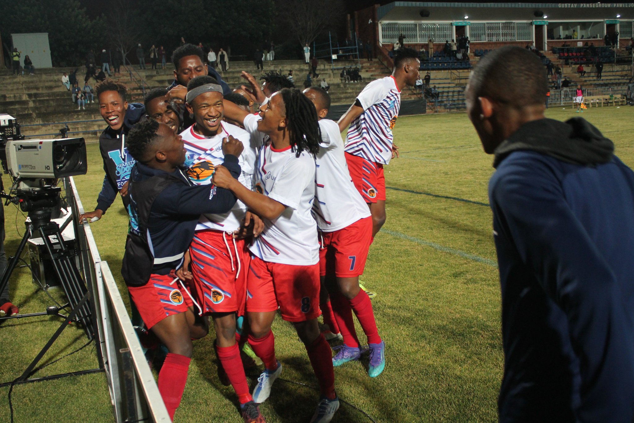Varsity Football Men Wrap 4 August 2022 – ThamiSoccer