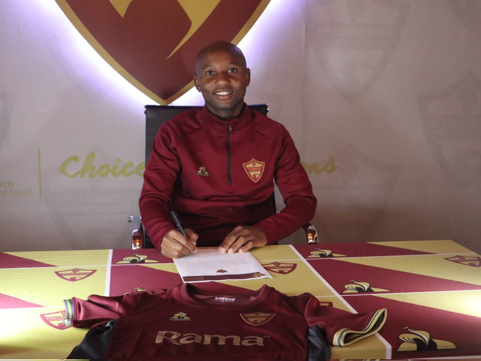 Stellenbosch FC signed Sanele Barns from Richards Bay FC – ThamiSoccer